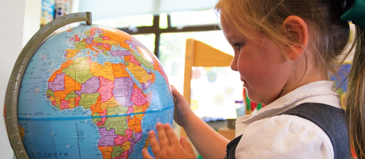 Meadowside Primary School, Burton Latimer - Home